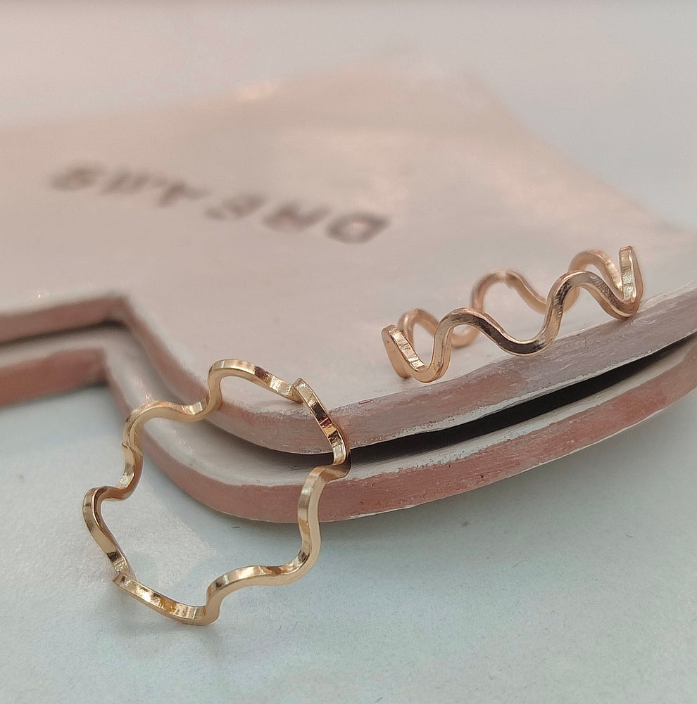 Anillo Curvas - Talla 6 Gold – dreamshophn